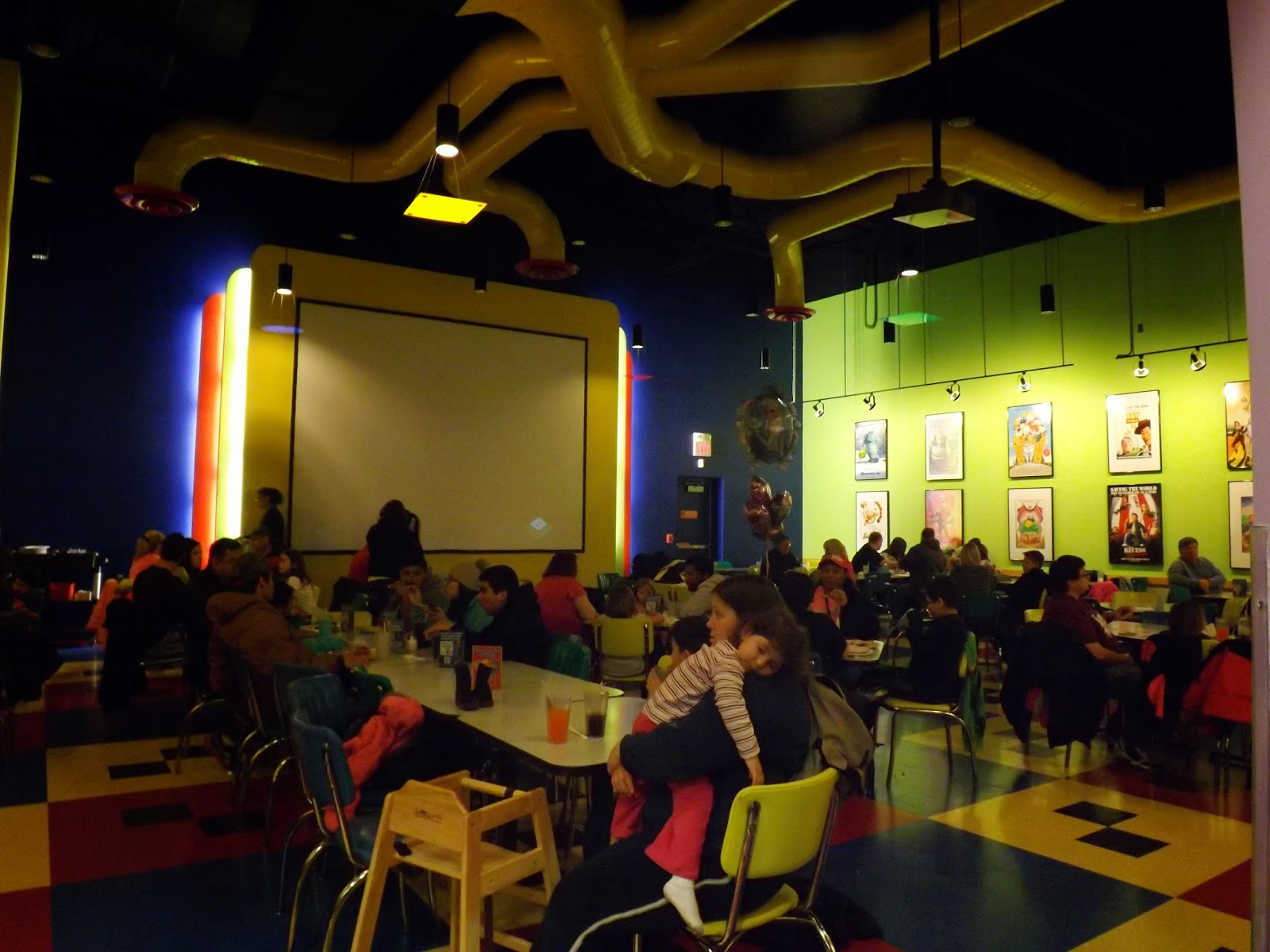 The Amazing Pizza Machine! Crank Out the Food and Fun! Review