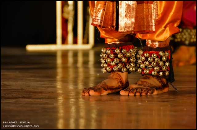 SOLELY ES2007S: Salangai.