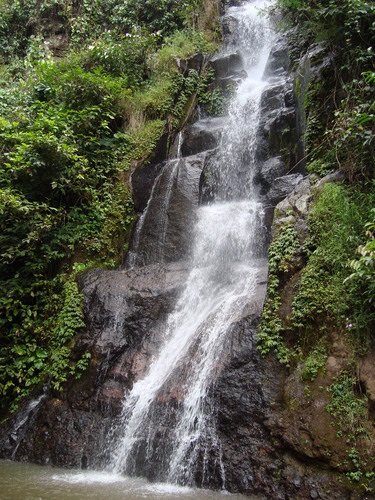 Objek Wisata Curug Pitu Desa Kemiri Sigaluh Banjarnegara Yang Terlantar ...
