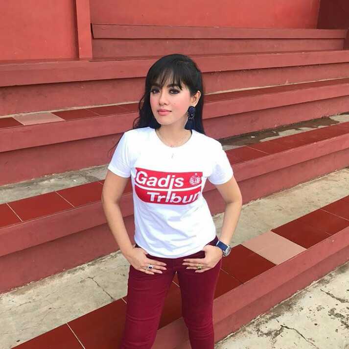 Foto Profil Dan Biodata Lengkap Putri Viola Kamus Profil