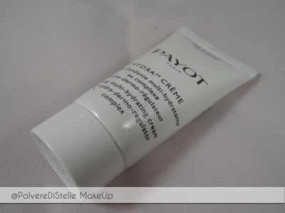 GlossyBox...sveliamo il mistero! (Cosa ne penso?) - PolvereDiStelle MakeUp