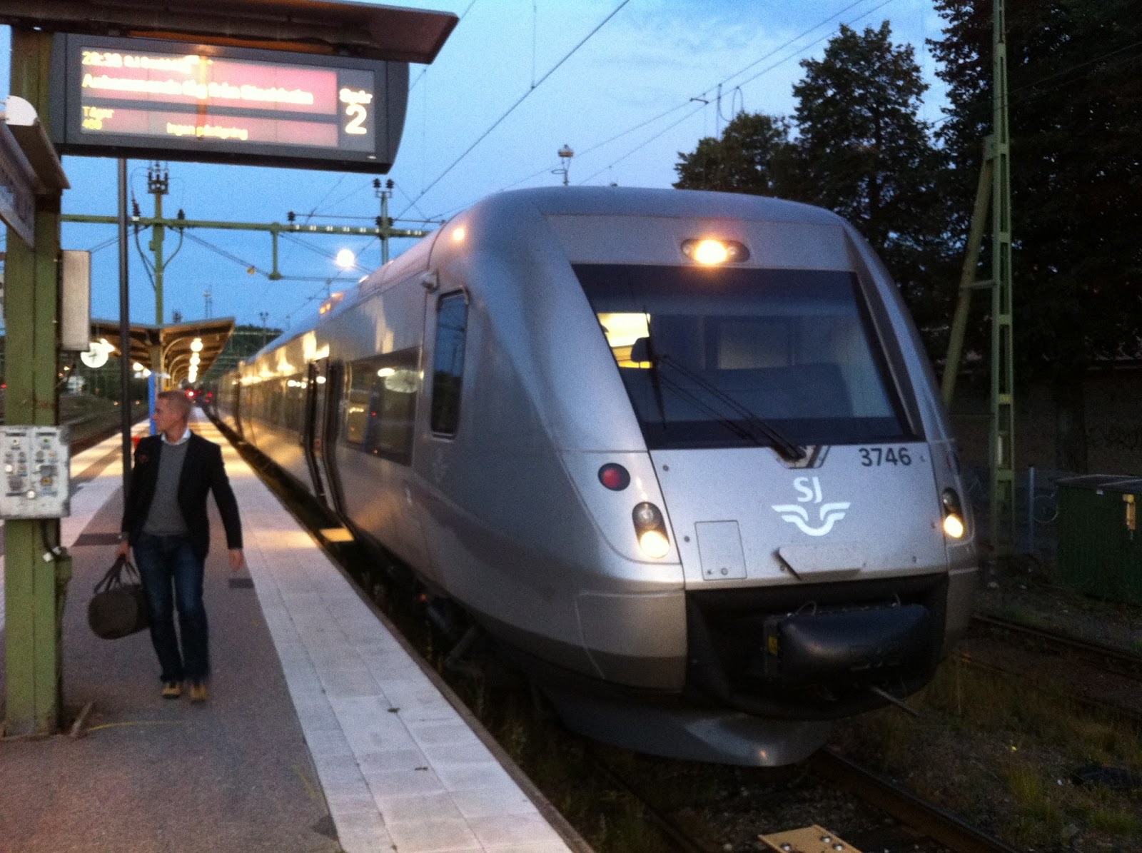 uddevallabloggen.se: SJ 3000 från Stockholm mer än två timmar försenat