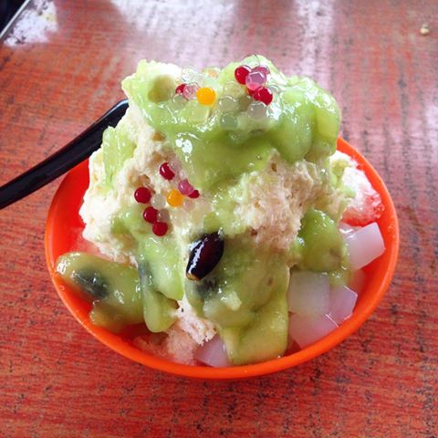 Soursop mixed fruit at Tang Cold drink, Krokop - Miri Food Sharing