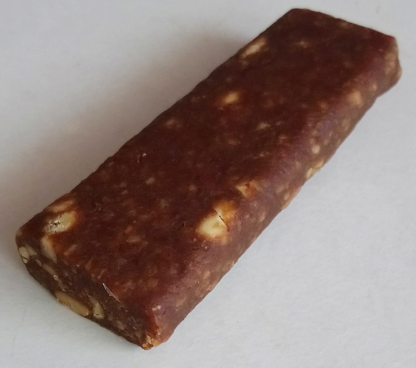 Chwile zasłodzenia: baton Bombus Raw Energy Peanuts & Dates