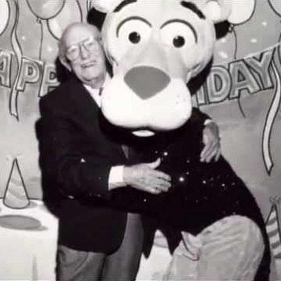 Los Angeles Morgue Files: Animator & Cartoonist Isadore "Friz" Freleng ...