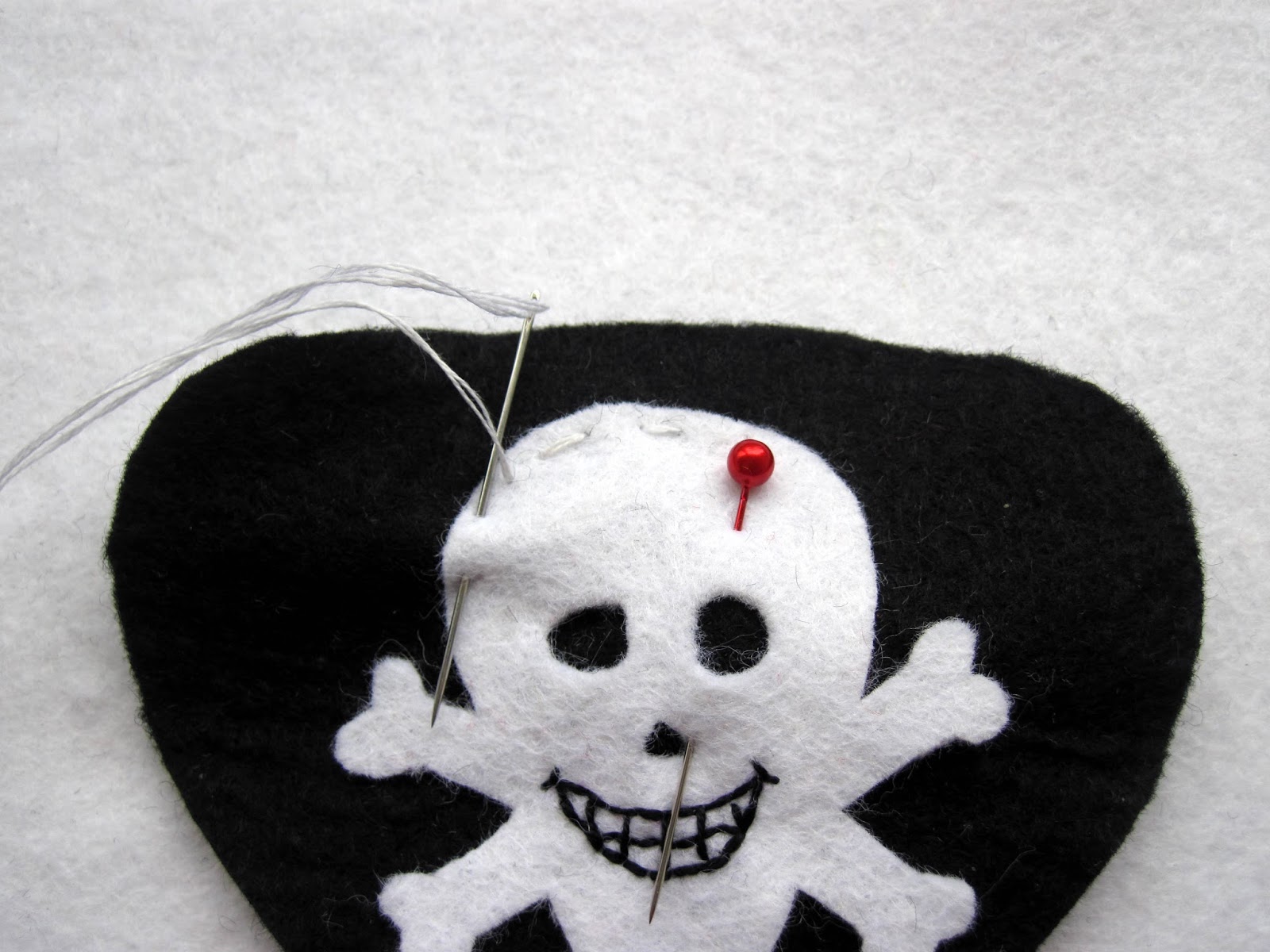 Grace's Favours - Craft Adventures: How to Make a Felt DIY Pirate Eye ...