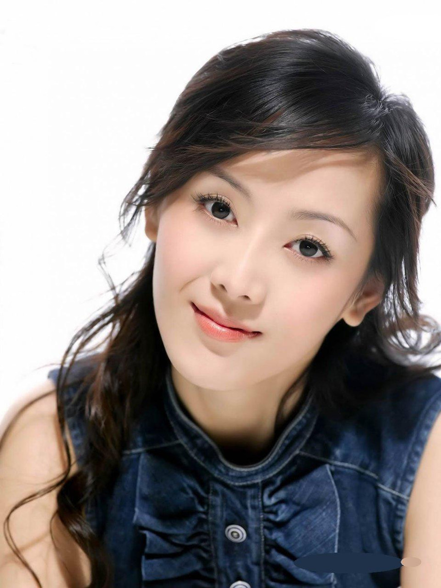 Picture Hot Girl Asia Usa Yong Li Khoe Dáng đẹp
