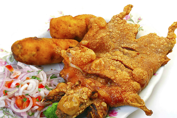 ESTOS PLATOS TE ENAMORARÁN POR SI PIENSAS VISITAR A LA CIUDAD BLANCA ...