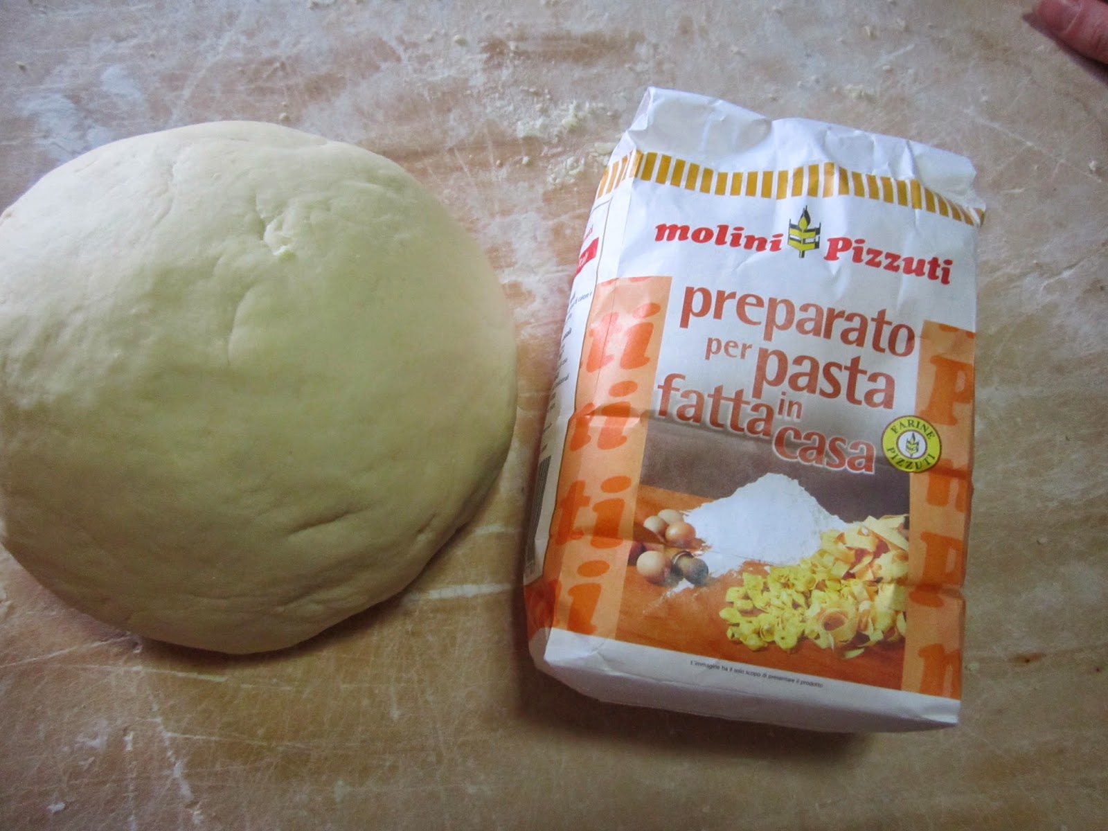 Facili Idee: RAVIOLI CON GAMBERETTI SALSA ROSA E RICOTTA