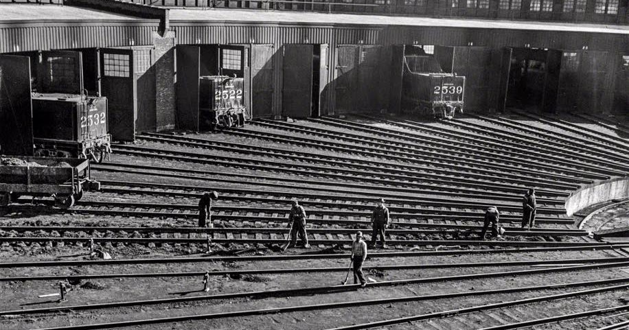 Industrial History: IC's Chicago Roundhouses