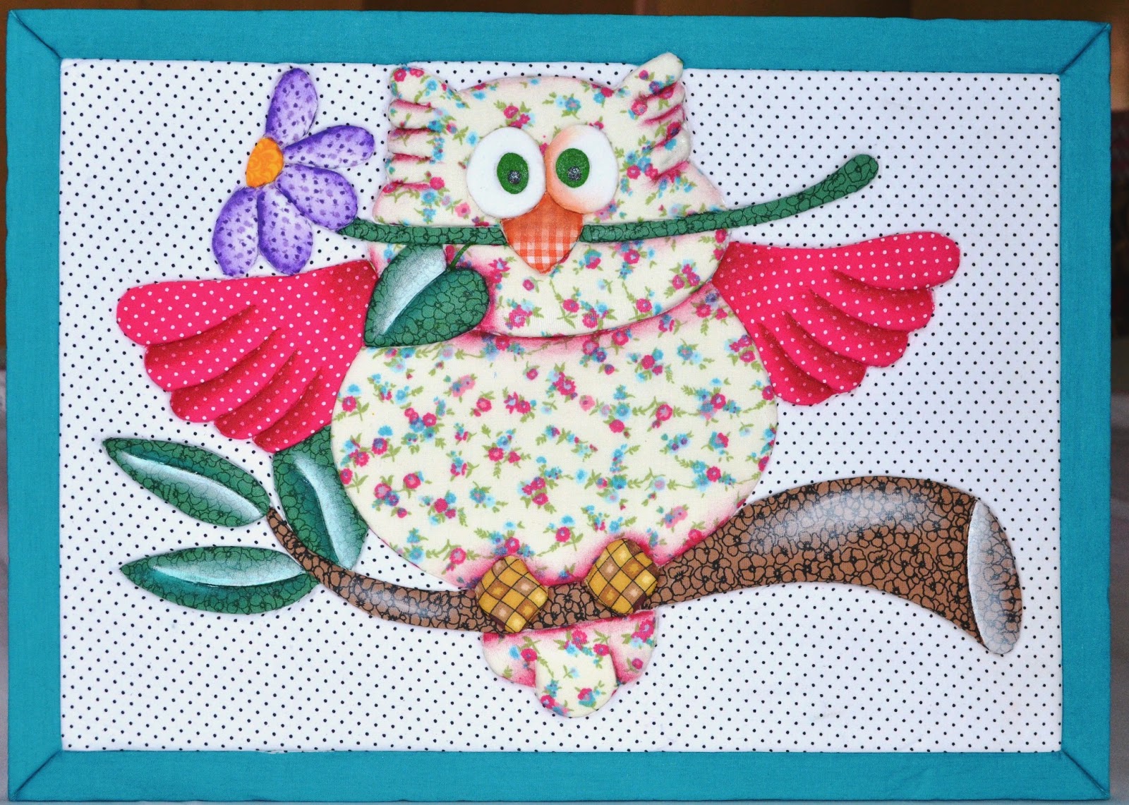 Delicadezas de Mamãe: Quadro em Patchwork Embutido!