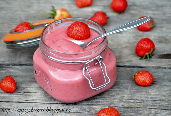 Cele mai bune rețete: Strawberry curd - curd de capsune