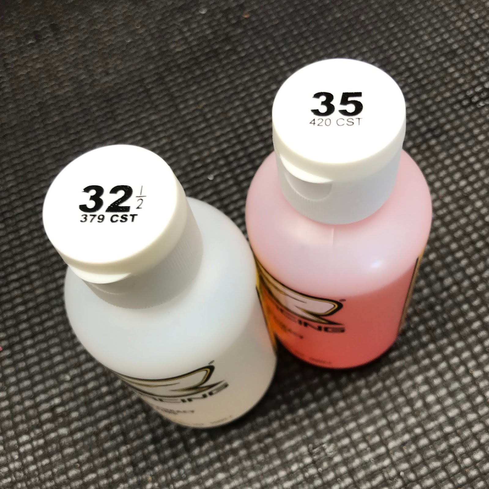 Team Losi Racing: Shock oil CST