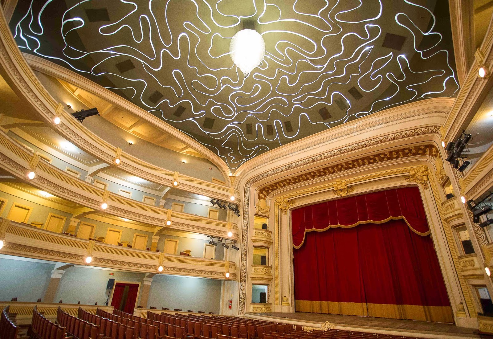 PRANCHETA DE ARQUITETO: ILUMINAÇÃO: A BELA CÚPULA DE TOMIE OTHAKE ...