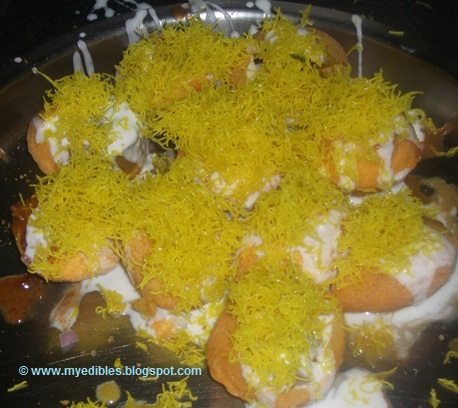 Edible Entertainment: Ragda Puri (& Dahi Puri)