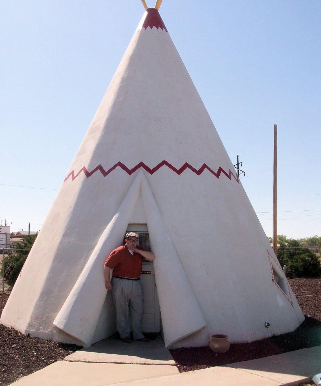 wacky tacky: Invading Indian Territory: The Wigwam Village Motels