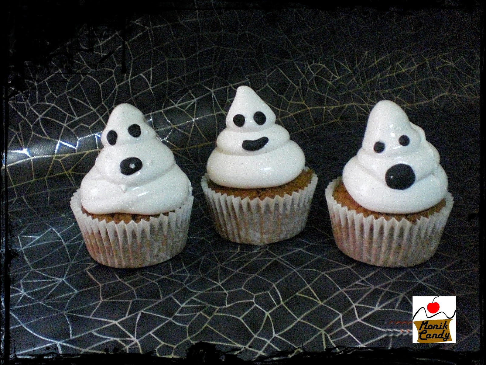 Monik Candy: FANTASMILLAS DE MERENGUE