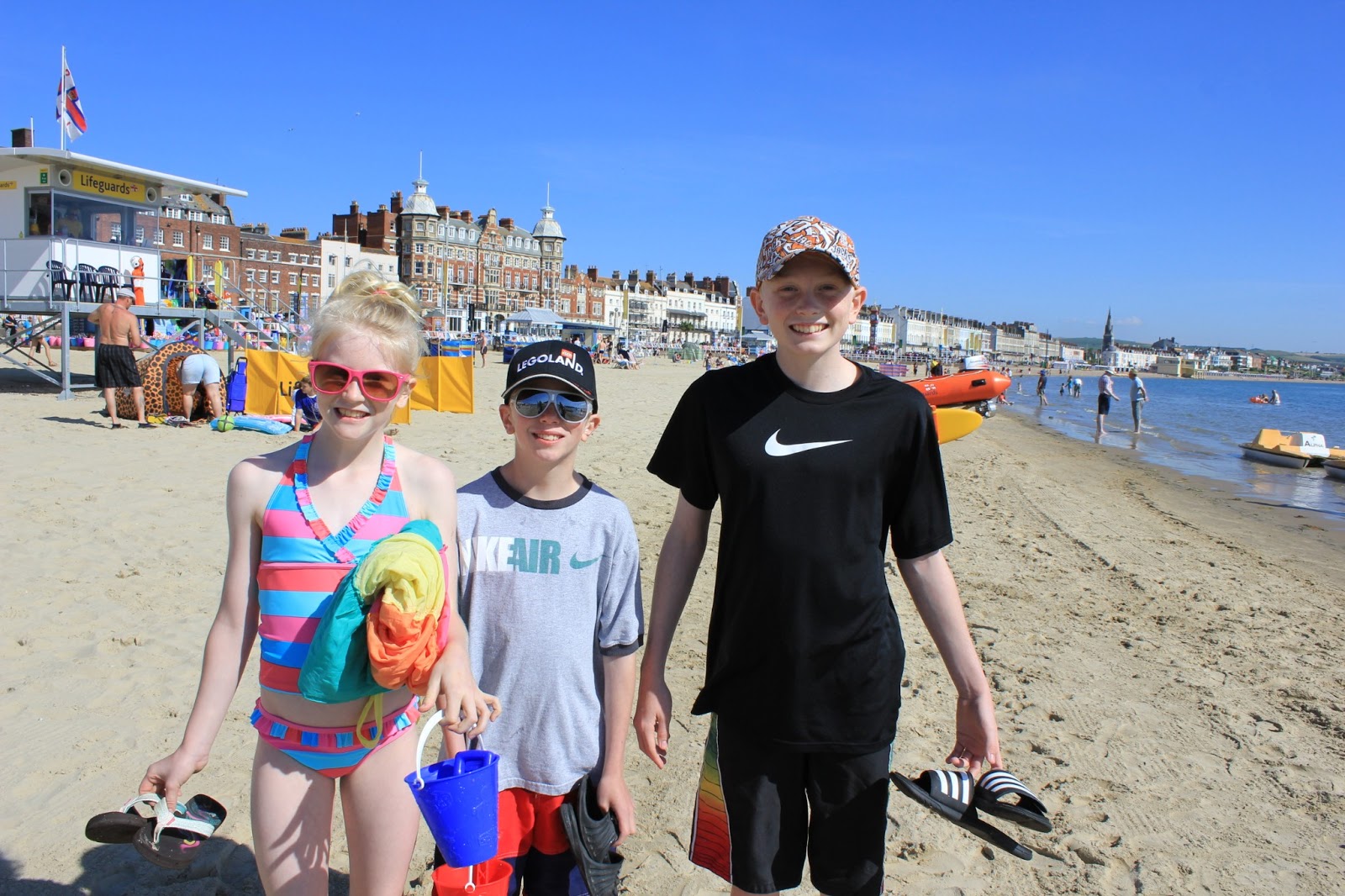 Totally Toeheads: South Coast, Lulworth Cove