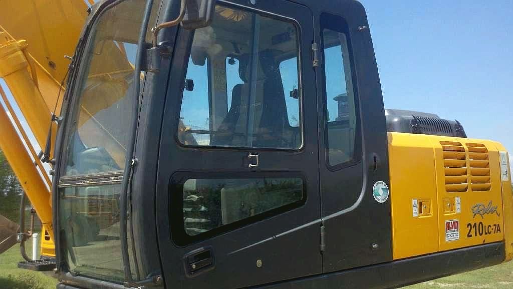 Compra y Venta Maquinaria Pesada Importamos / Cel 314 2958509: 2007 ...