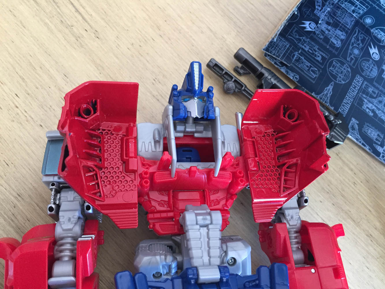 Optimus Prime - serie Generations Combiner Wars, la recensione
