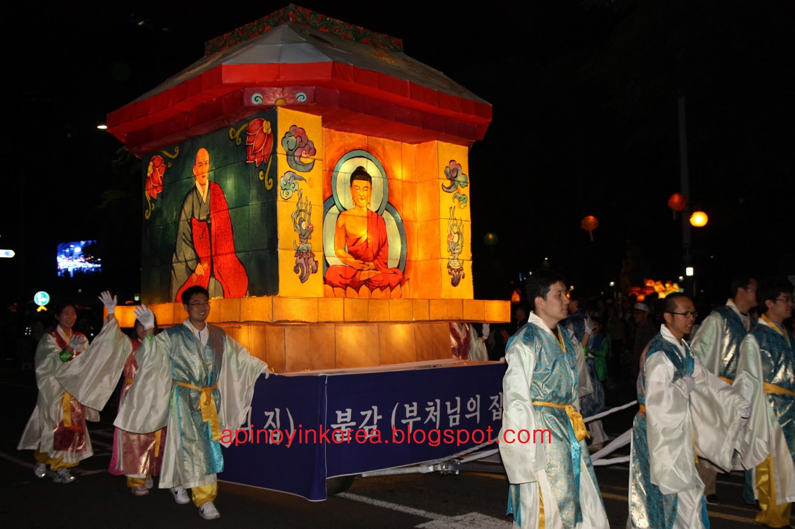 A Pinoy in Korea: The Very Colorful Lotus Lantern Parade!