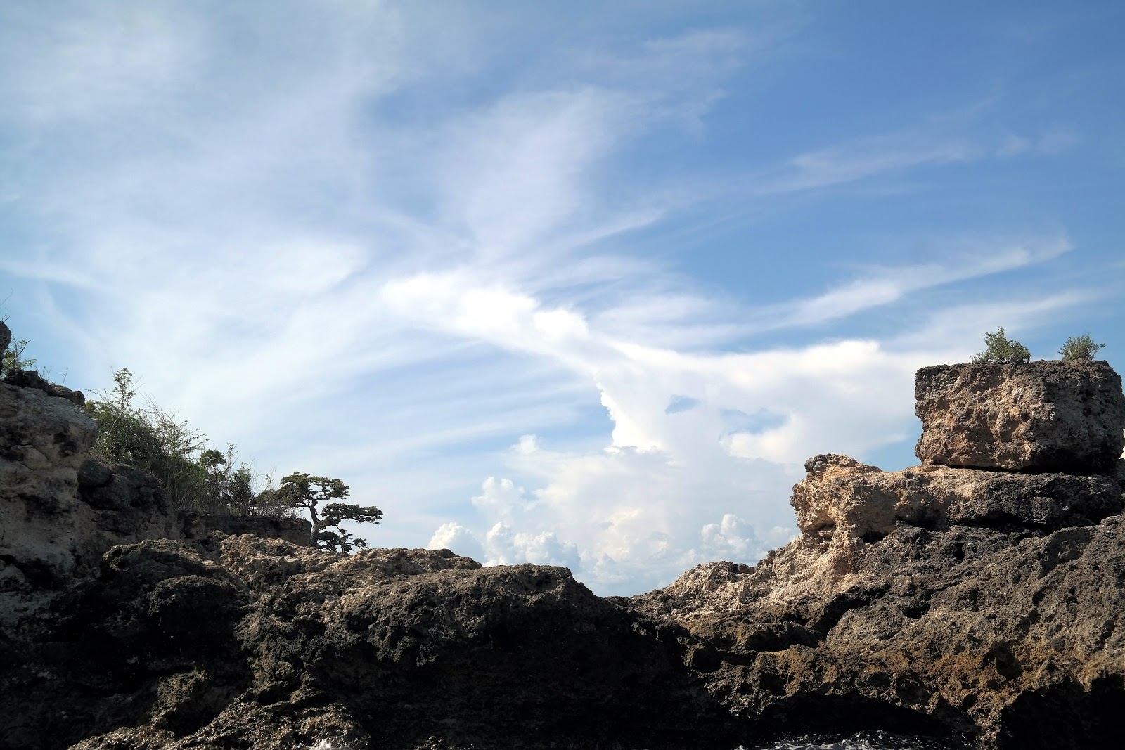 Sand Under My Feet: Marinduque Travel Diary: Sunong Bato Beach & Rock ...