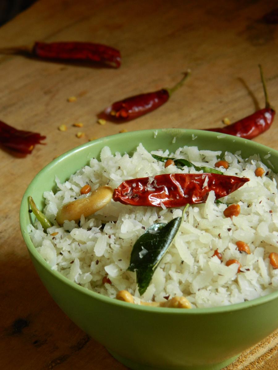 Kobbari Atukulu ~ Coconut Poha Recipe - Blend with Spices