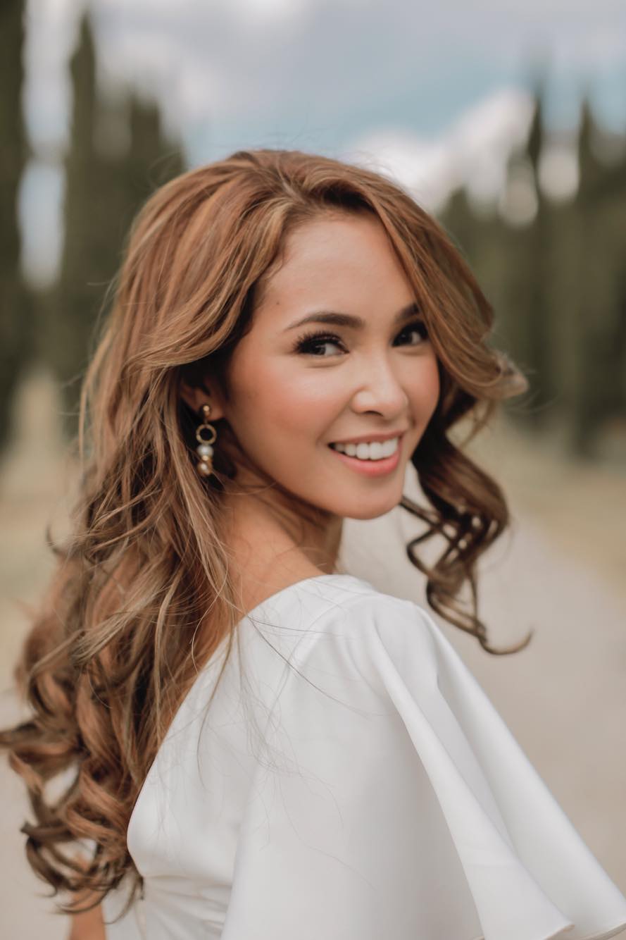 Bohol's Roving Eye: Bohol's Catherine Remperas Exchanges I Do’s with ...