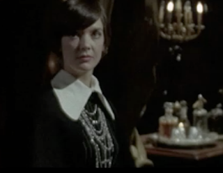 Idle Witch: Vintage Horror Style - The Legend of Hell House