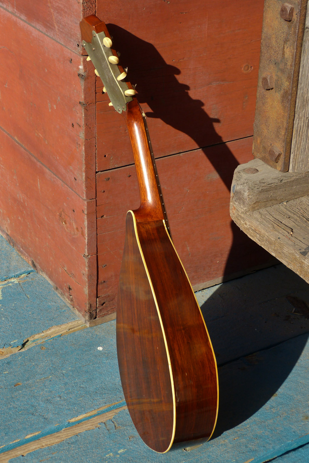 1910s Larson-made Leland Brilliantone Flatback Mandolin