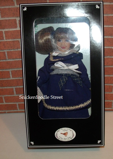 SNICKERDOODLE STREET: *REVIEW* Suzannah Dream Doll - Ginger Brook Hollow