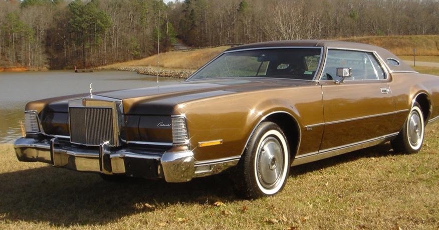 Car Style Critic: America's 1970s Opera Window Fad