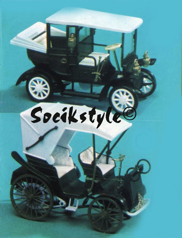 SOCÍK STYLE-Ostalgia: ČESKOSLOVENSKÉ CHLAPČENSKÉ HRAČKY-AUTÍČKA ATĎ.