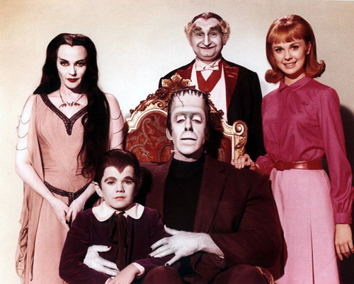 THE BOOKSTEVE CHANNEL: The Munsters in Color