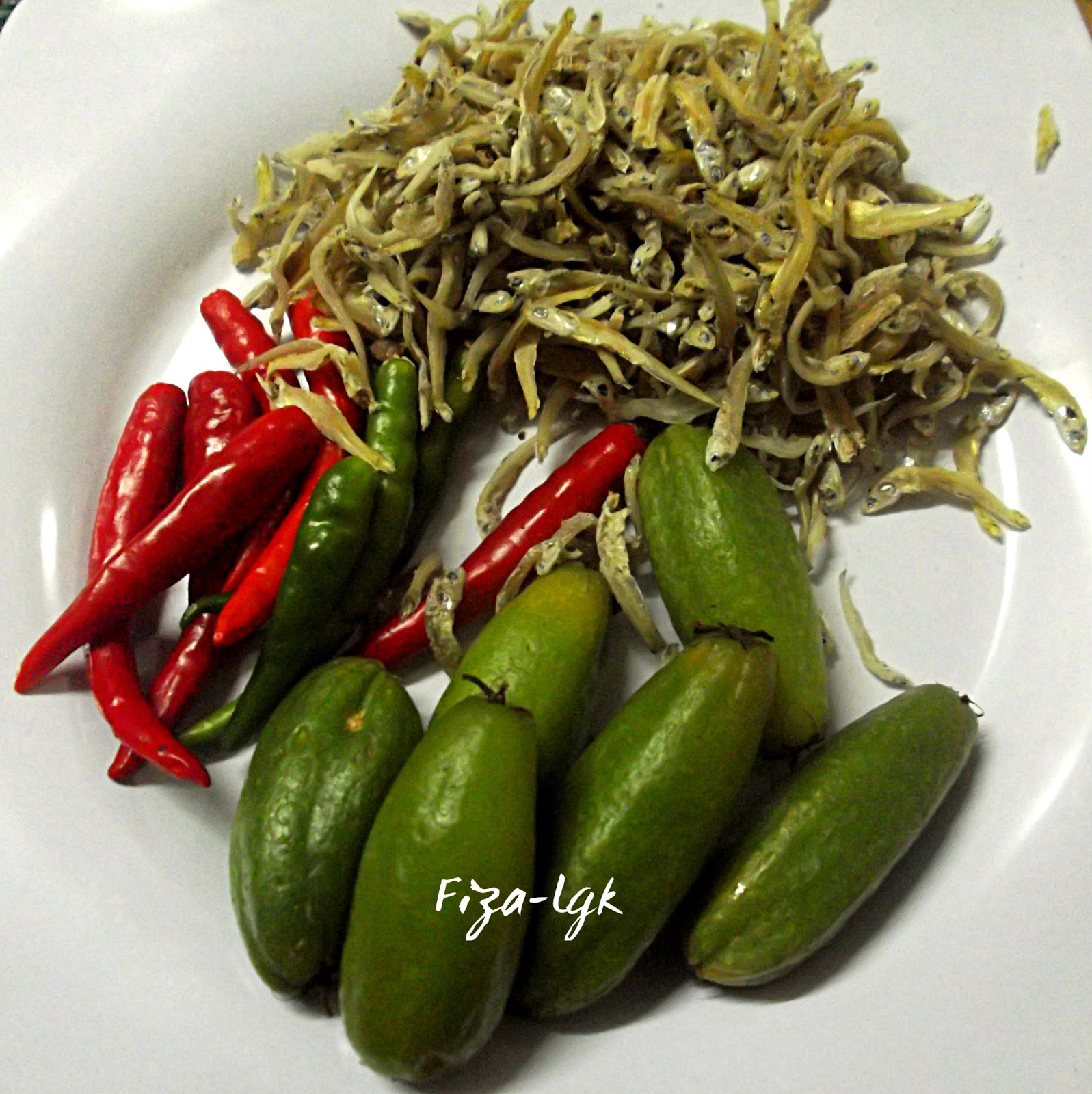 Sambal Bilis Belimbing Buluh Fizas Cooking