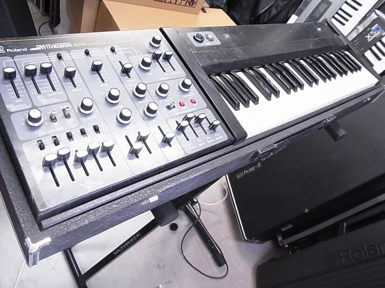 MATRIXSYNTH: Vintage Roland SH-3a Synthesizer SN 301944