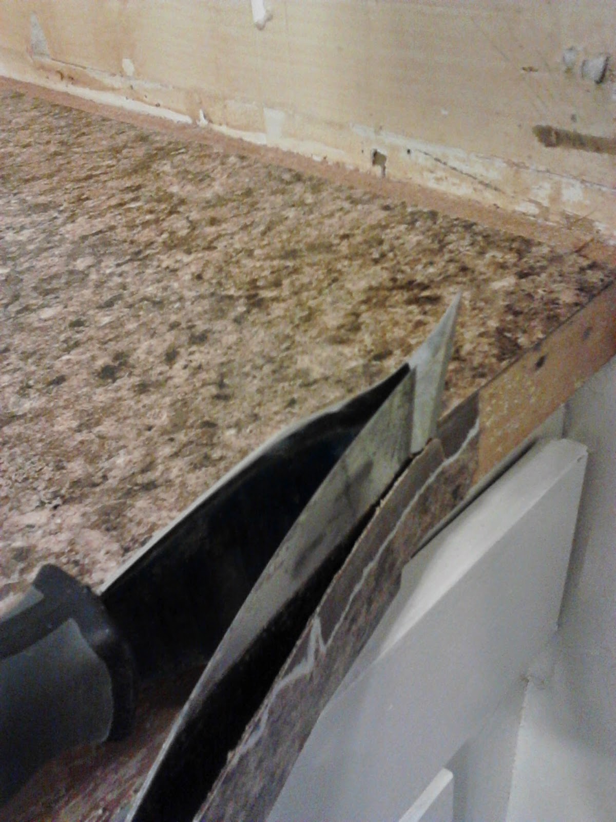 Odds & Ends: COUNTERTOP