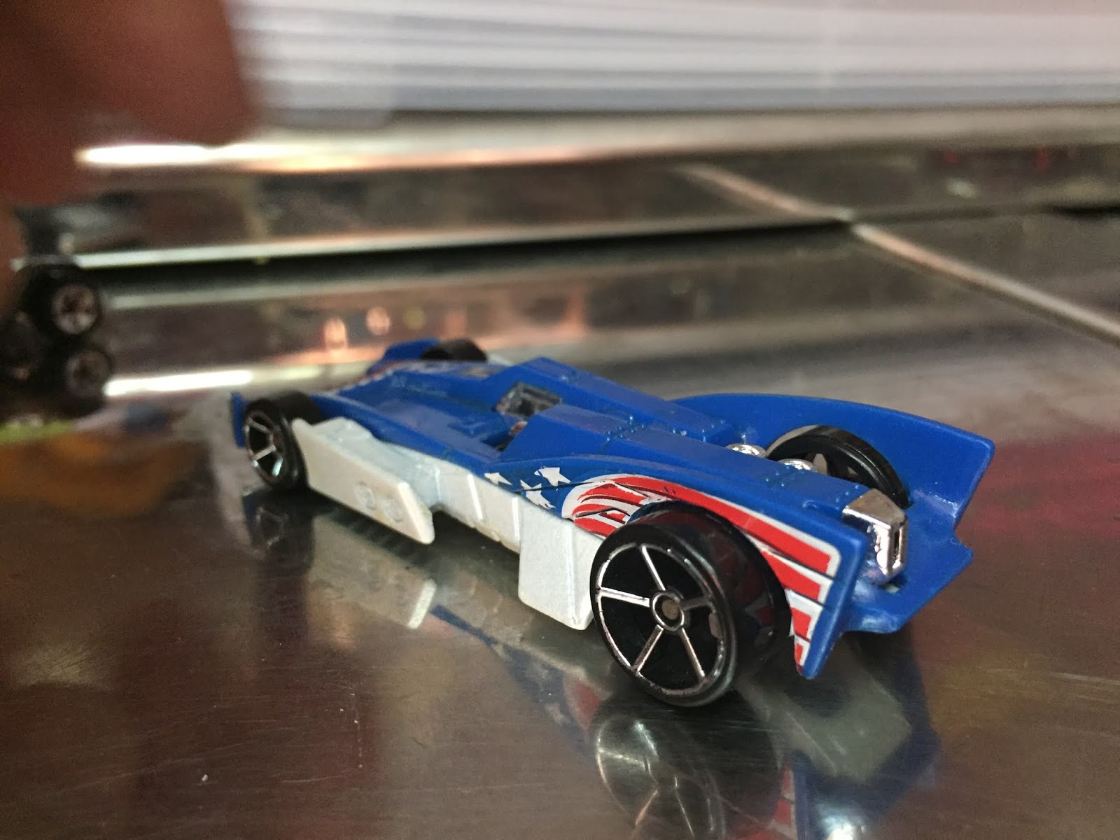 MIS COCHES DE ESCALA DE 1.60: rd-10 (hot wheels)