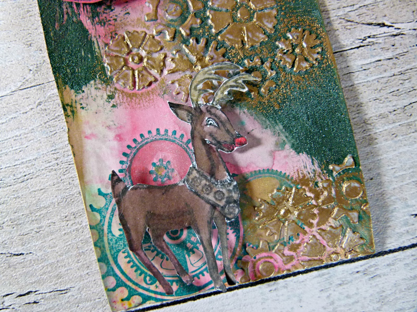 How To Create A Magical And Charming Christmas Tag | Life in a Snapshot