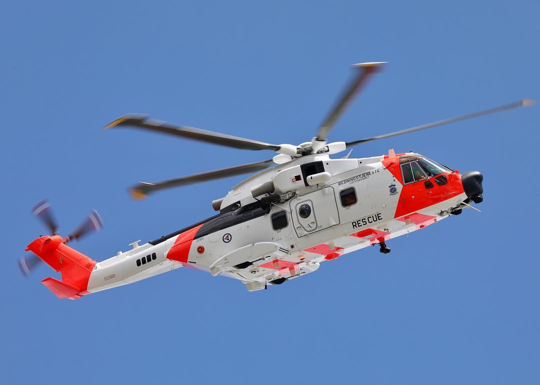 SNAFU!: Aviation Porn. RNoAF AW101-612