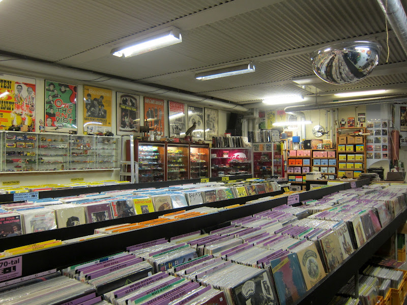 Retro Man Blog: Stockholm Retro Part 3 - Record Stores and Music Shops