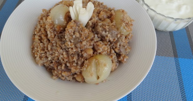 Bulgur With Meat (Burgul Bi Dfeen) | LEBANESE RECIPES