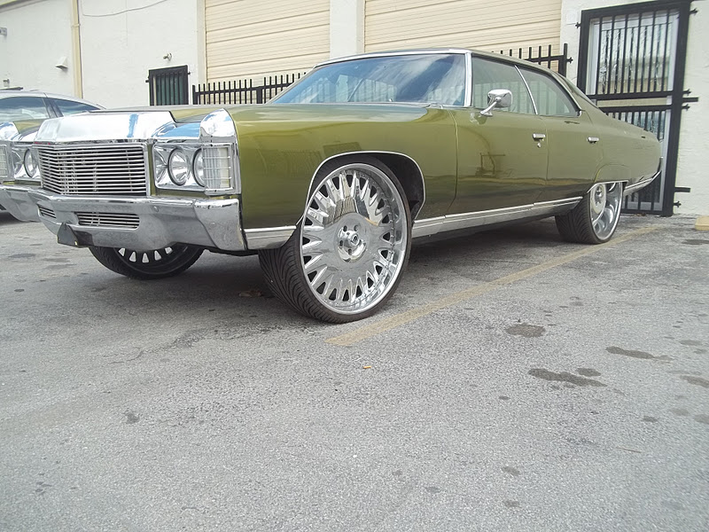 PHOTOGRAPHY BY MIAMIEARL: 71' 4 Door Donk on 26" Asantis