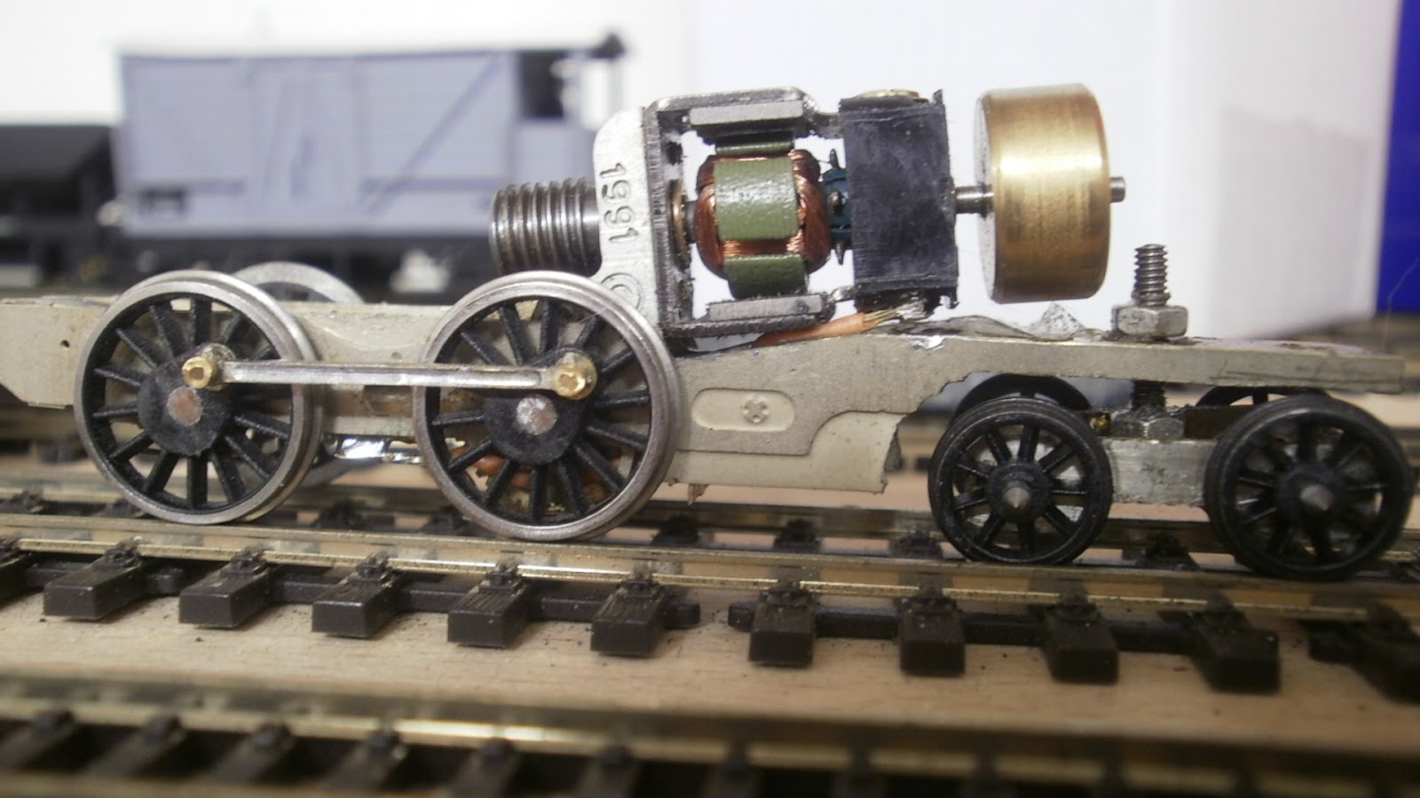 Dorset Railway Modelling: 3MM Scale Southern 02.