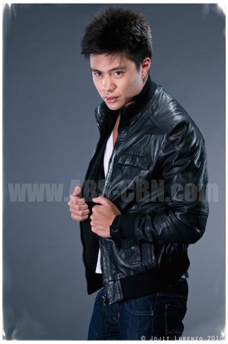 Man Central: Franco Daza: Bench Model