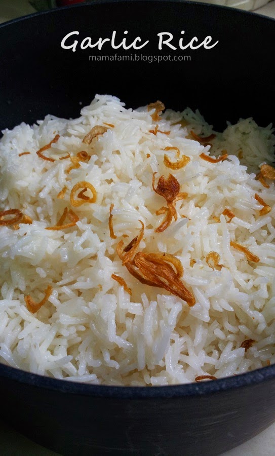 MamaFaMi's Spice n Splendour: Garlic Rice