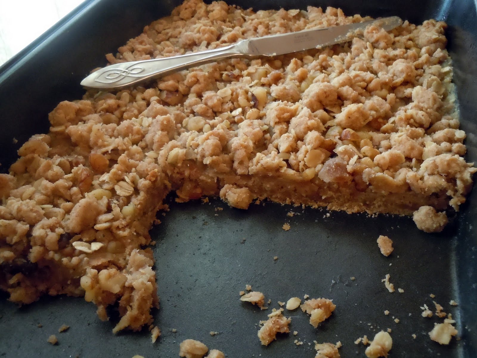 The Savvy Kitchen: Apple Crumb Squares