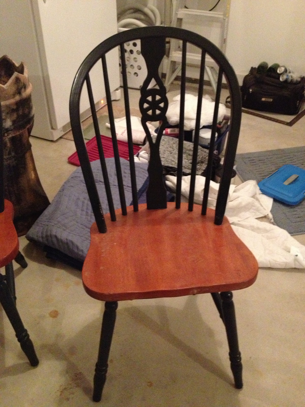 Kim's Kottage: The cursed table...