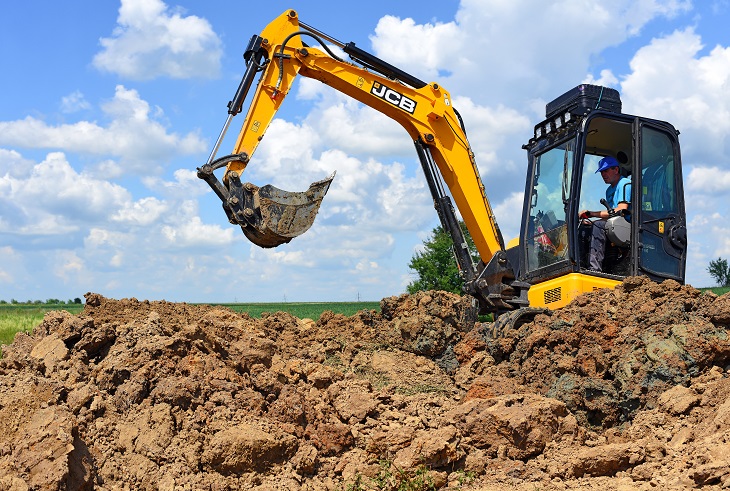 Benefits of Taking an Excavator Job