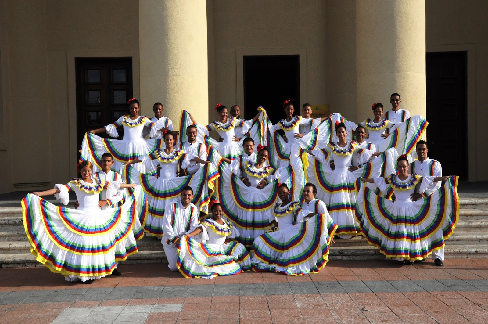 Espectáculo del Teatro Orquestal Dominicano en conmemoración de 3er ...